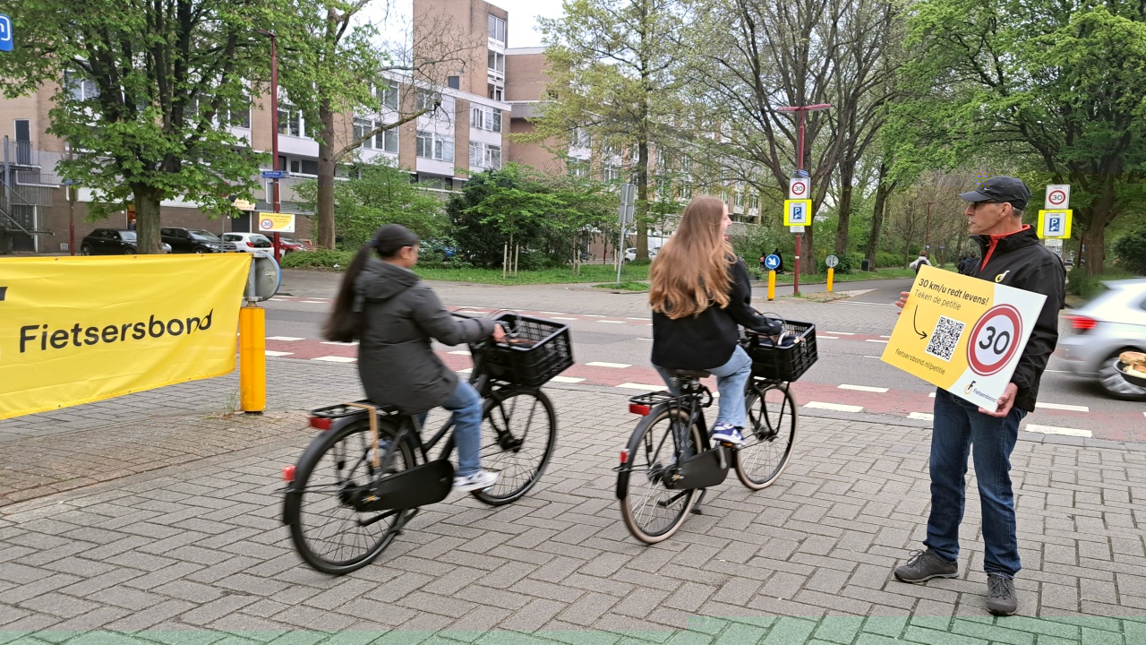 ‘Maak 30 km/uur de standaard binnen de bebouwde kom’ - Fietsersbond Nieuwegein